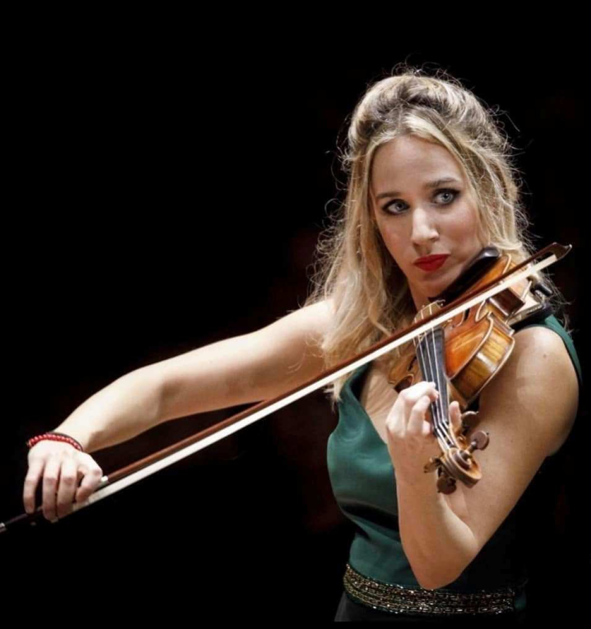 PREVENDITA UFFICIALE BIGLIETTI | ANNA TIFU - BENEVENTO | OFFICIAL BOX ...